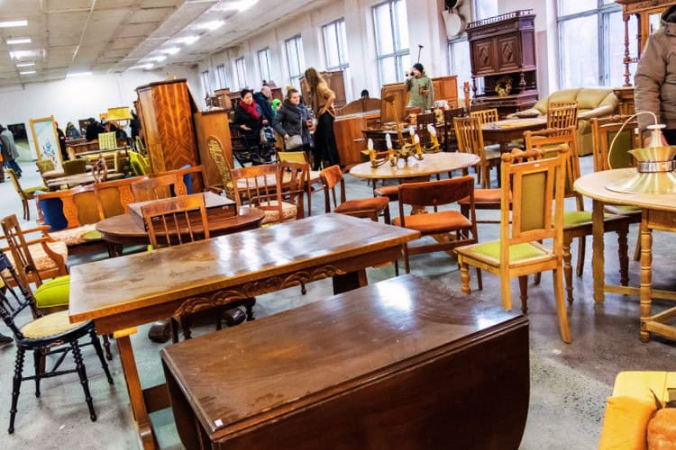 Best Second Hand Stores in Barcelona: Top Picks for Vintage